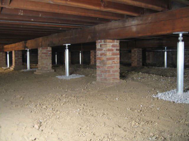 Crawl Space Jacks Installed by Authorized Foundation Contractors ... Crawl Space Jacks Installed by Authorized Foundation Contractors ...